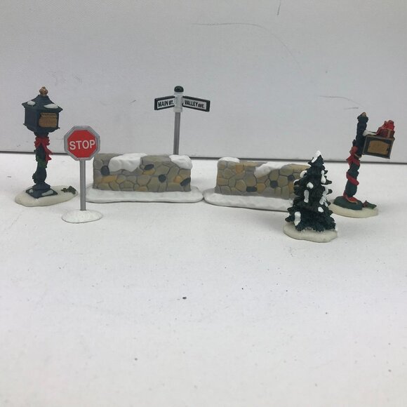 Holiday | Christmas Winter Holiday Village Accessories Main Street ...